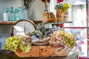 21 Easy Ideas for Decorating with Hydrangeas