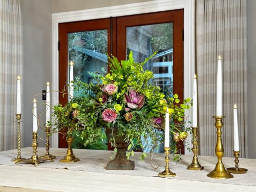 How to Easily Create Beautiful Winter Floral Arrangements