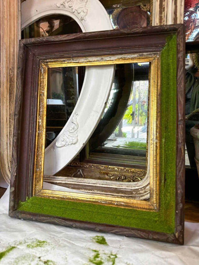 How to Make An Easy DIY Moss Frame Wall Art Gallery