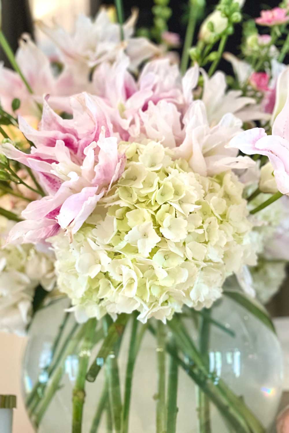 Hydrangea Arrangements: How to Make them Quick and Easy