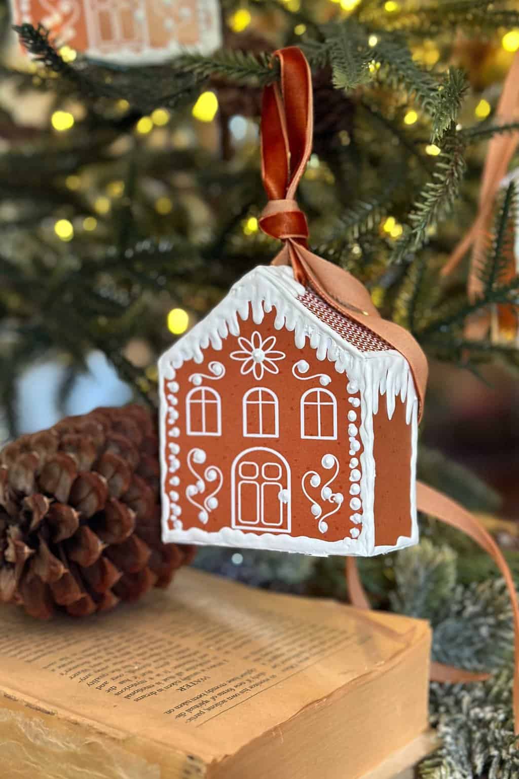 EASY DIY Gingerbread House Ornaments: 3D Free Printable