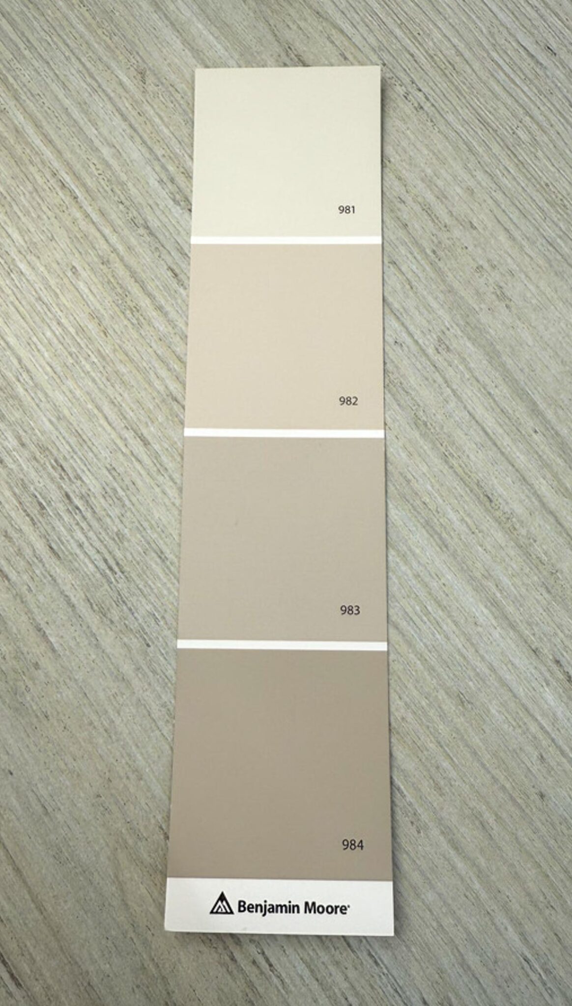 Beautiful Benjamin Moore Smokey Taupe Paint in the Bedroom